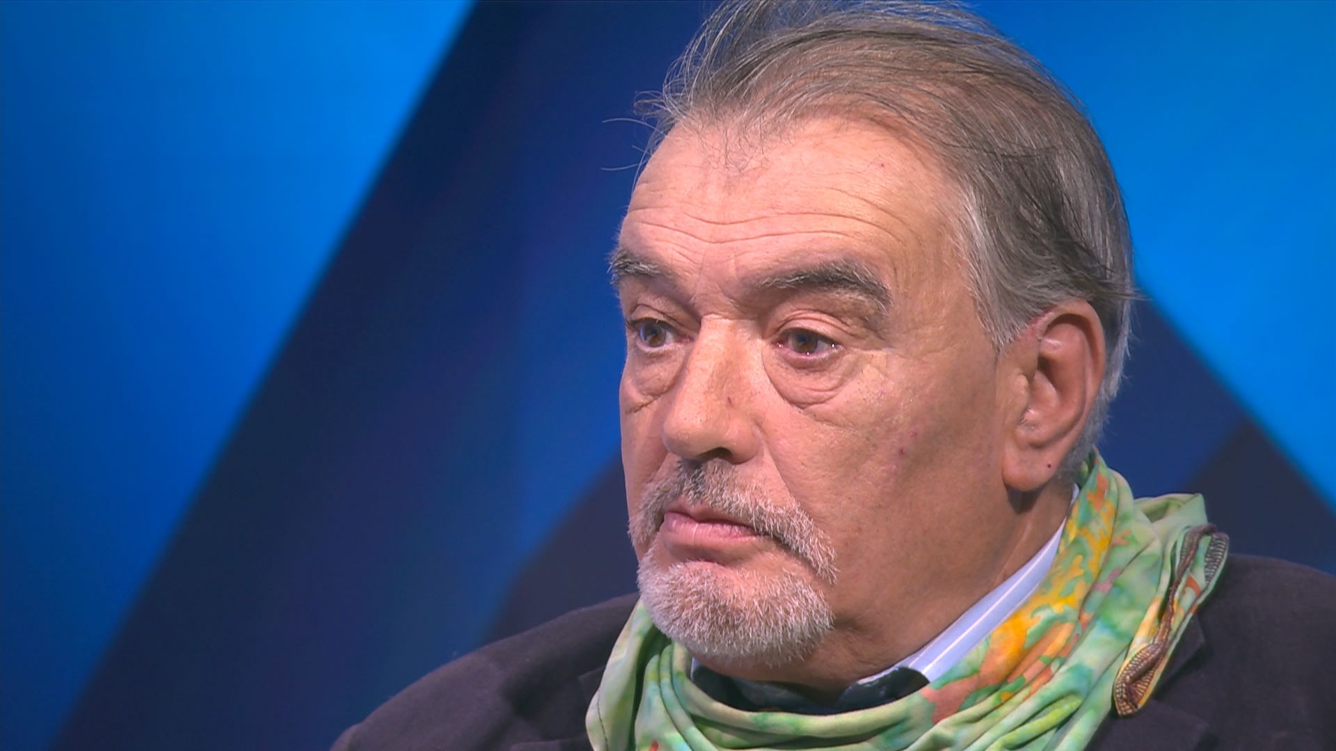 JOE.ie - Ian Bailey says he asks people to buy his poetry in exchange ...