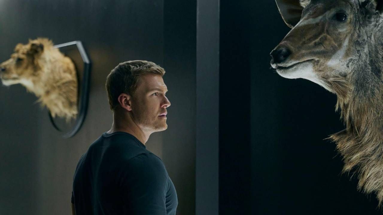 Reacher star Alan Ritchson wants to be the next Batman