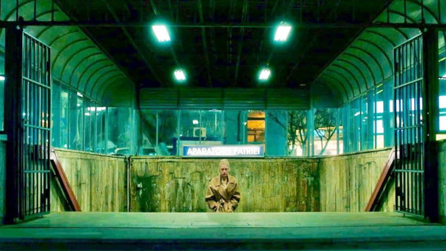 JOE.ie - Video: New sci-fi movie Upside Down trailer