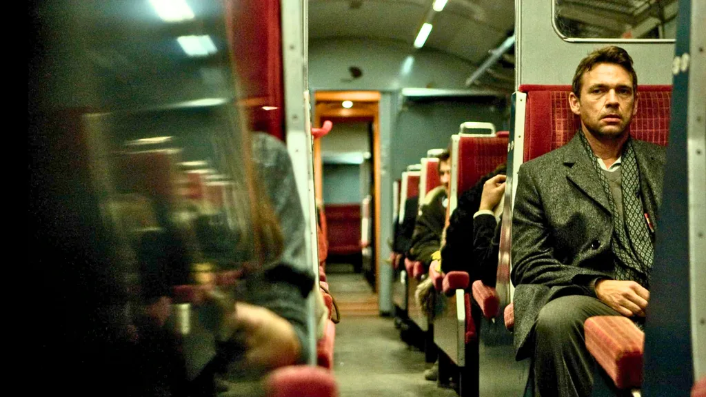 An underrated Colin Farrell sci-fi thriller movie is on TV tonight